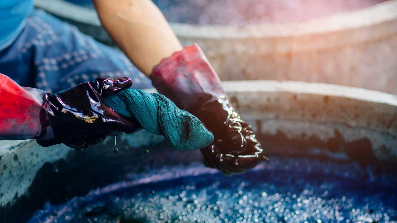 Giftige Farben - wie nachhaltig ist unsere Kleidung? | BewusstGrün